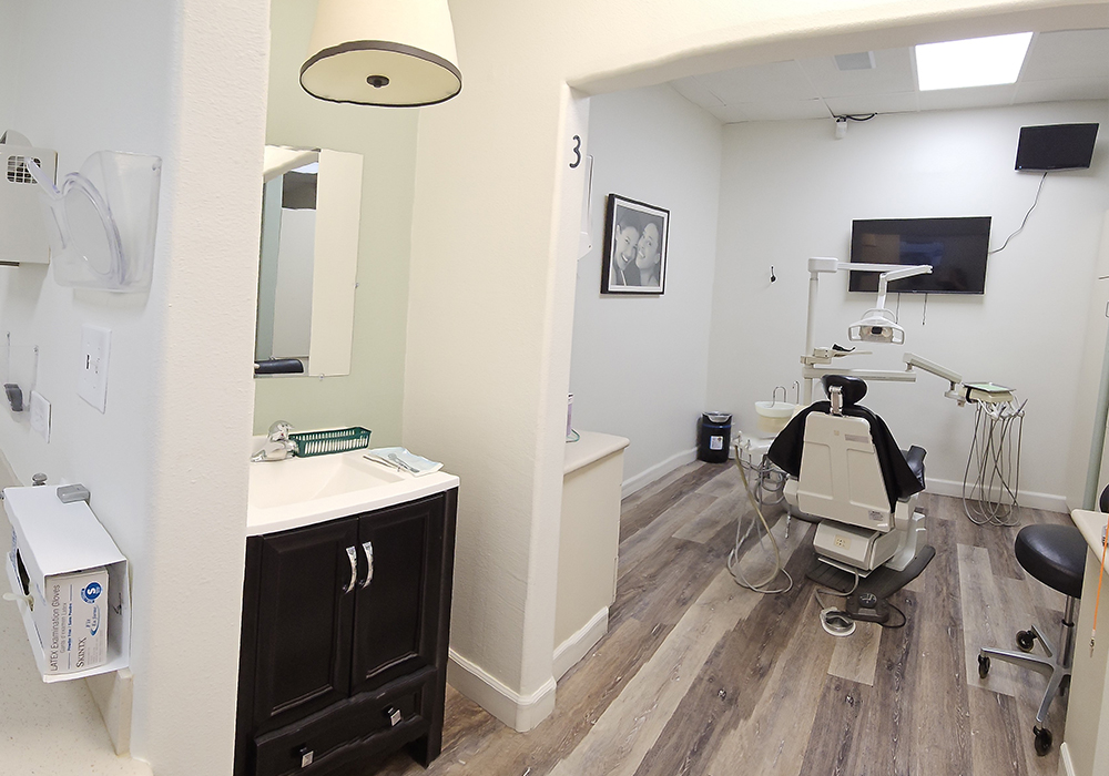 About Us - Larwin Square Dentistry